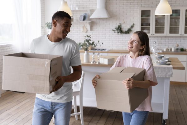 Smart Tips for Packing Your Kitchen When Moving House – Hire A Mover